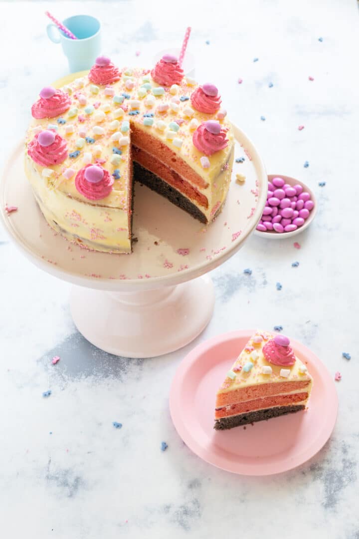 Easy Pink Birthday Cake without Fondant