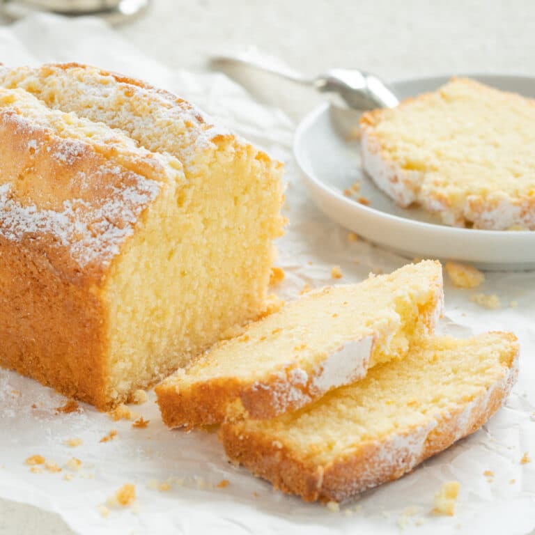 Sand Cake: Wonderfully Moist and Fluffy
